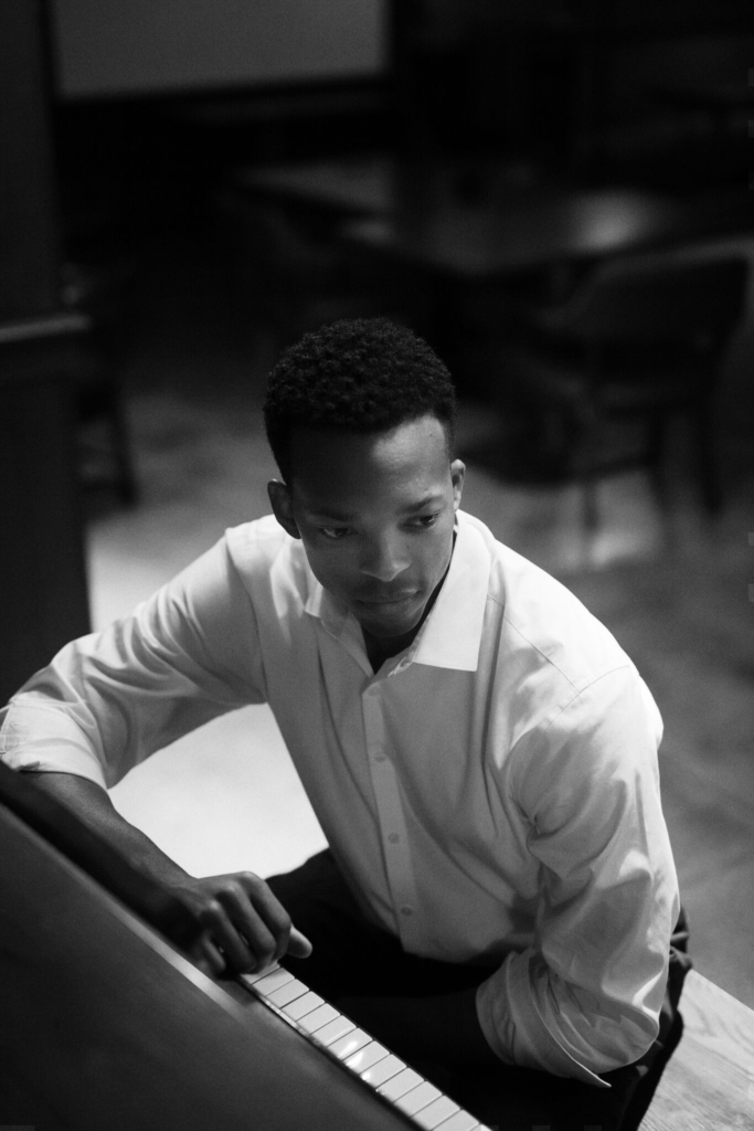 Christopher Pitts Trio - Cliff Bell's